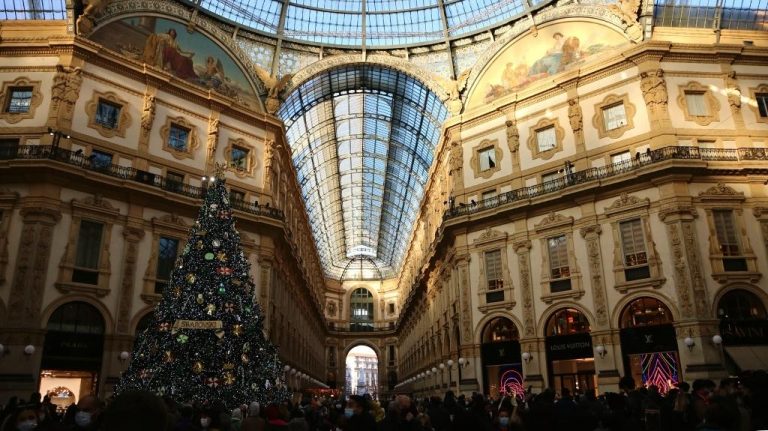 33 Fun and Interesting Facts About Milan • 33 Travel Tips
