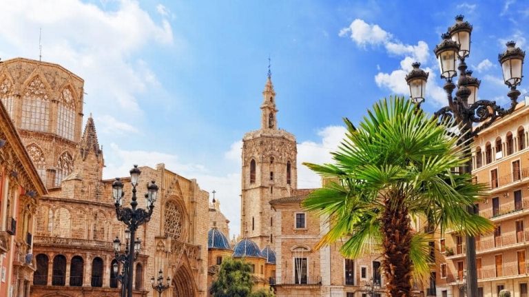33 Cool Things Valencia Is Famous For • 33 Travel Tips